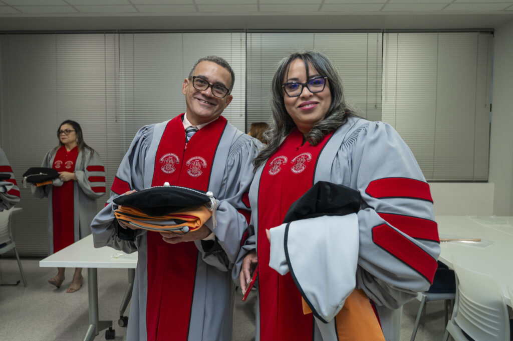 Investidura doctoral – AGMU Gallery